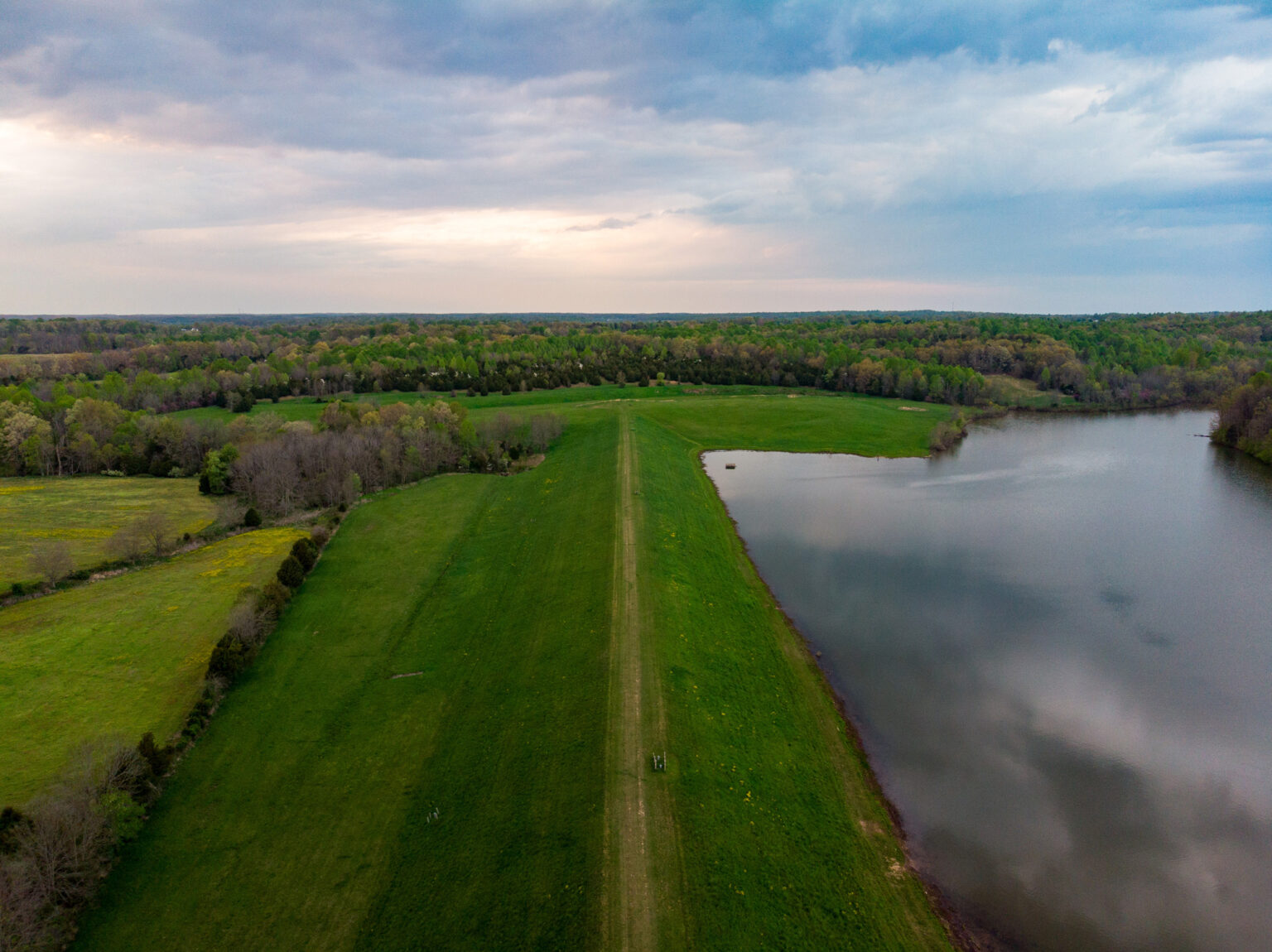 Visit Hodgenville - Visit Hodgenville, Kentucky