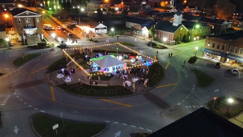 About – Visit Hodgenville, Kentucky